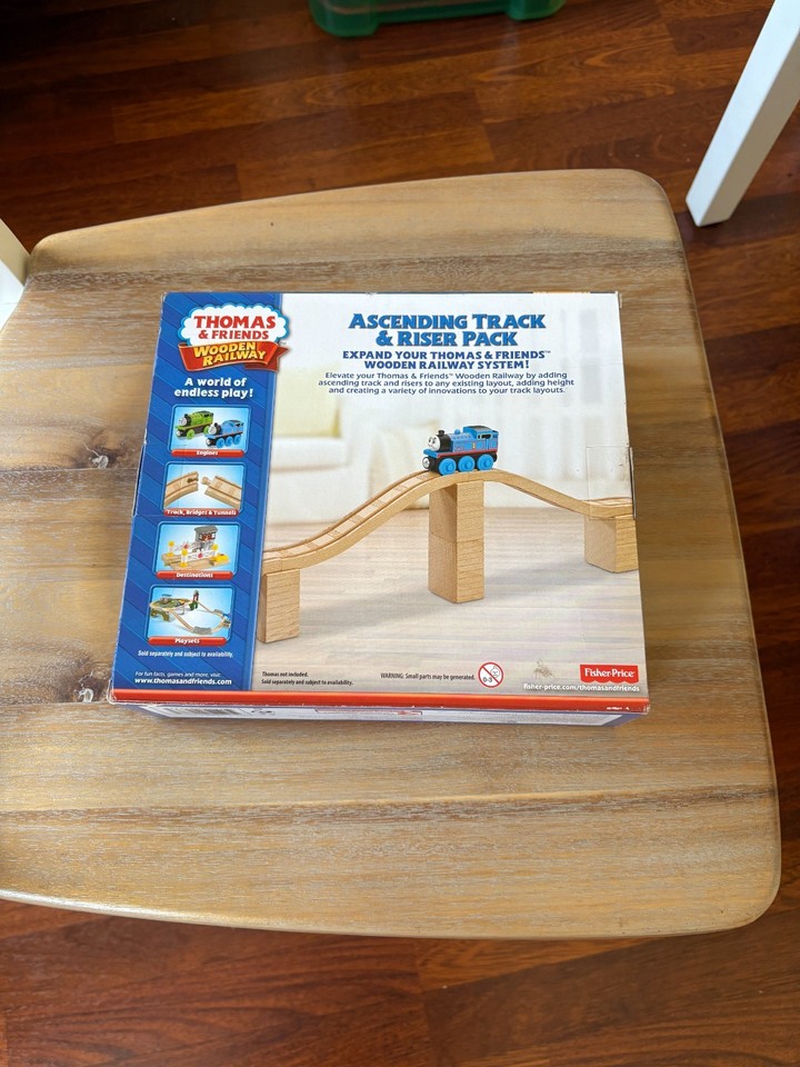 Thomas & Friends Wooden Railway Ascending Track & Riser Pack- READ ...
