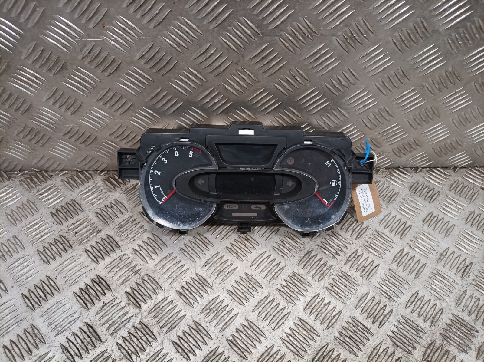 Renault Trafic MK3 Vivaro B 2015-19 Speedometer Speedo 46k 248101069R ...