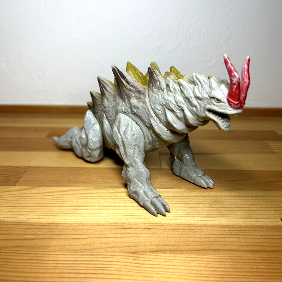 Gakuma 1996 Bandai Ultraman Kaiju Ultra Monster Series Soft Vinyl ...