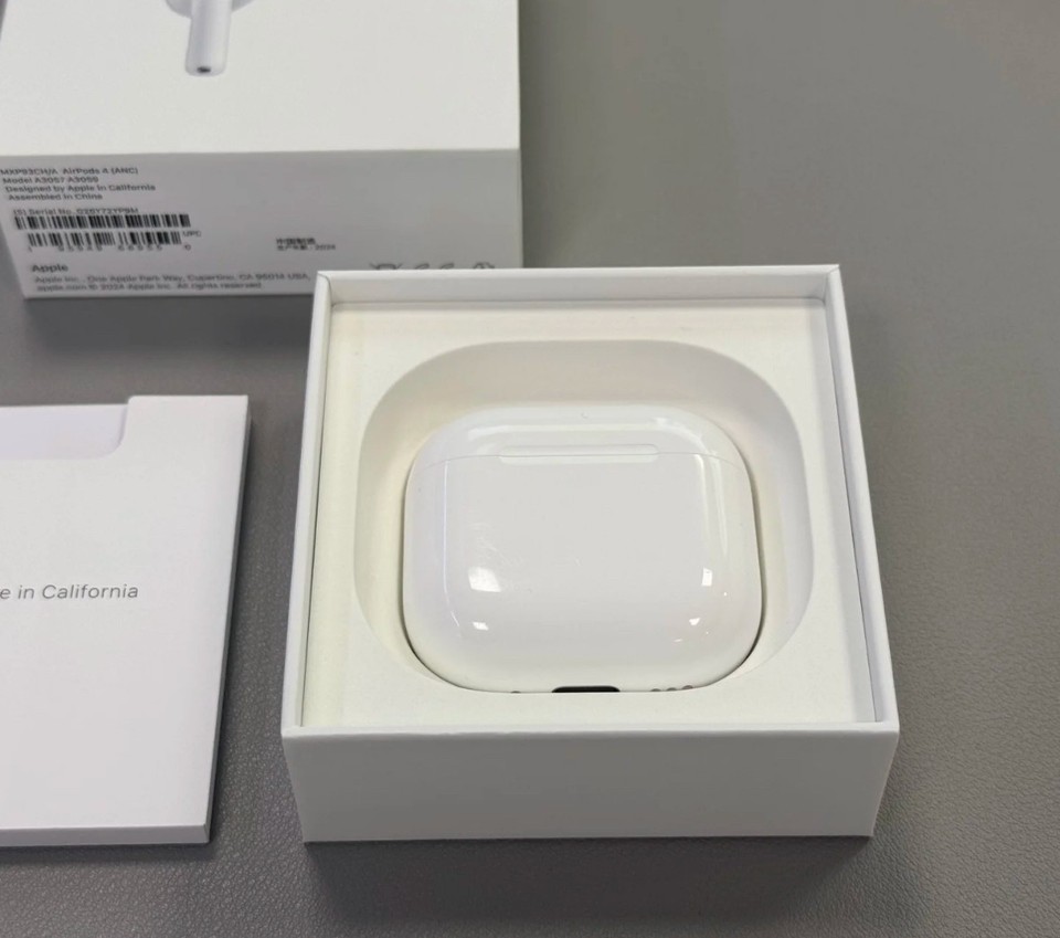 New Apple 4th Generation Wireless Earbuds with Active Noise ...