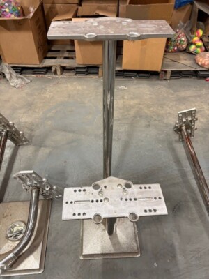 Chrome Beaver Stand J Style with Brackets Northwestern Oak Etc Gumball ...