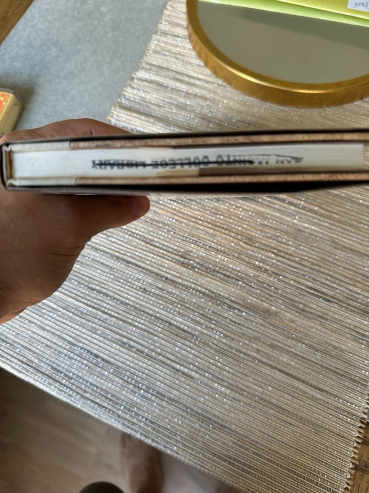 Ancient Art in Seals: Essays by Pierre Amiet, Nimet Ozguc & John ...