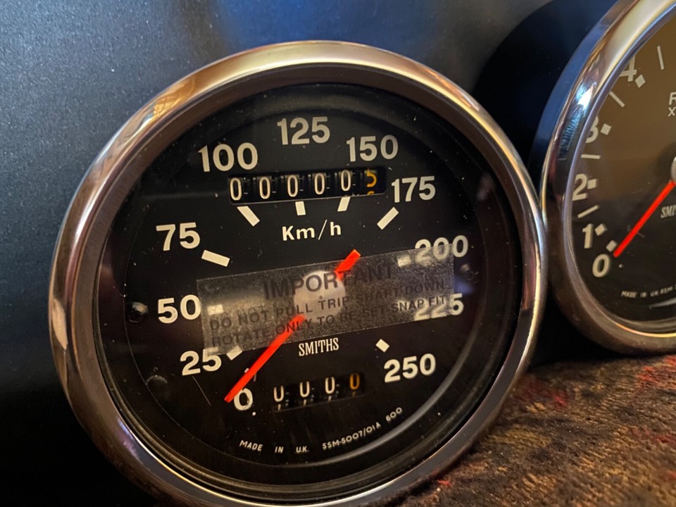 RARE!! 1970-1974 Triumph 250 Kilometer Speedometer / Tachometer TR6 ...