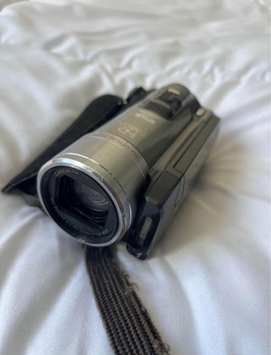 Sony HDR-CX240 Handycam HD AVCHD Camcorder Gray, 8GB Micro SD | eBay