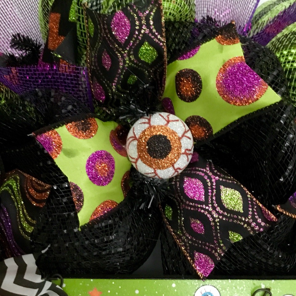 Hocus Pocus Crazy Eyeball Halloween Wreath Handmade Deco Mesh | eBay