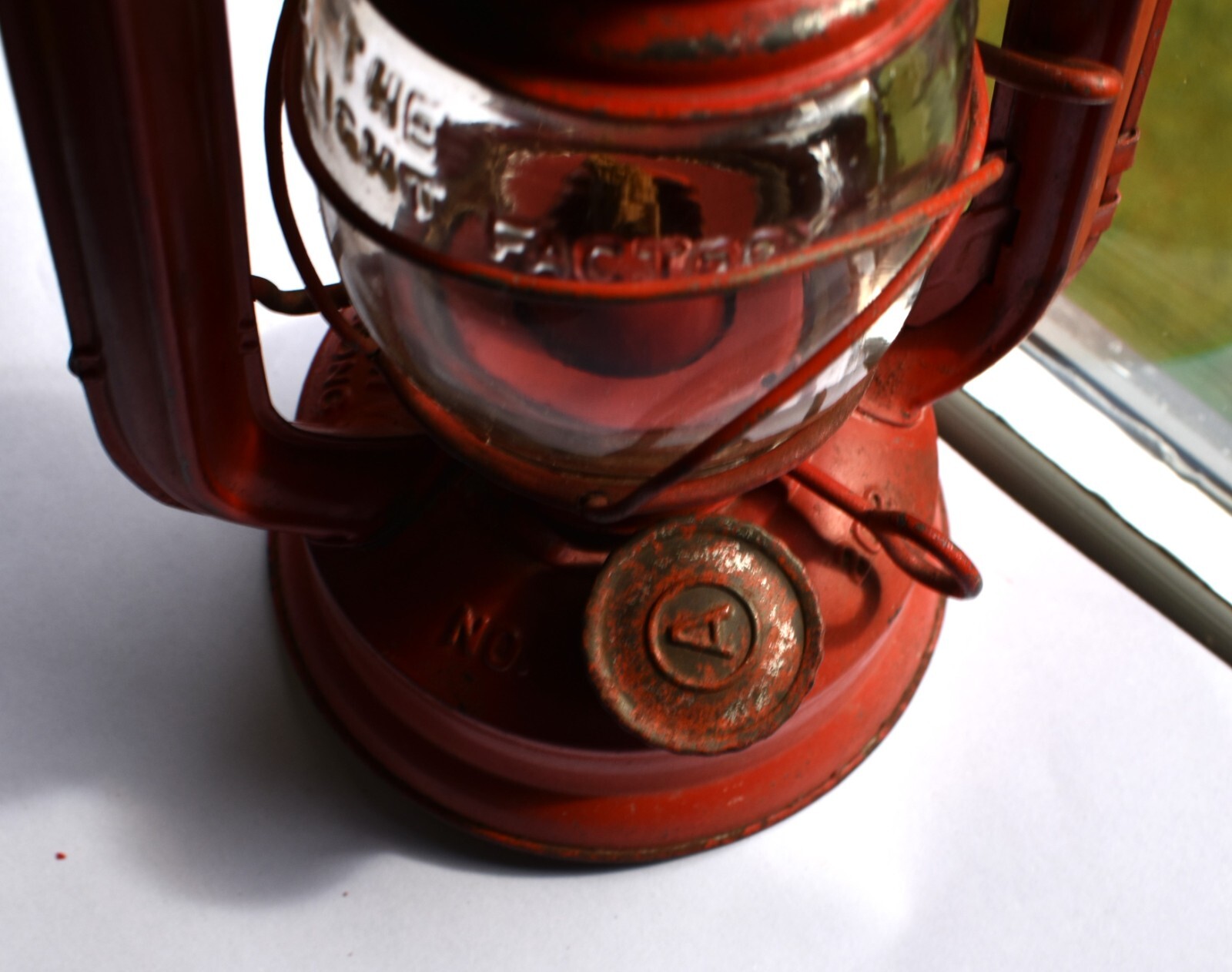 Vintage Lantern Red Globe Brand The World Light #203 Made in Hong Kong ...