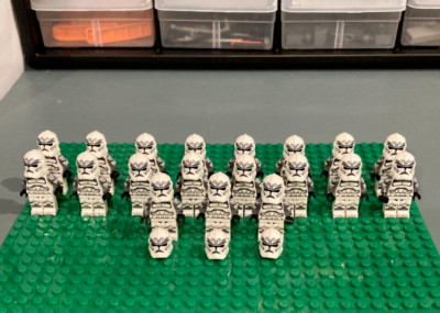 Lego Star Wars Minifigure Clone Wars Phase 1 Wolfpack Clone Trooper ...