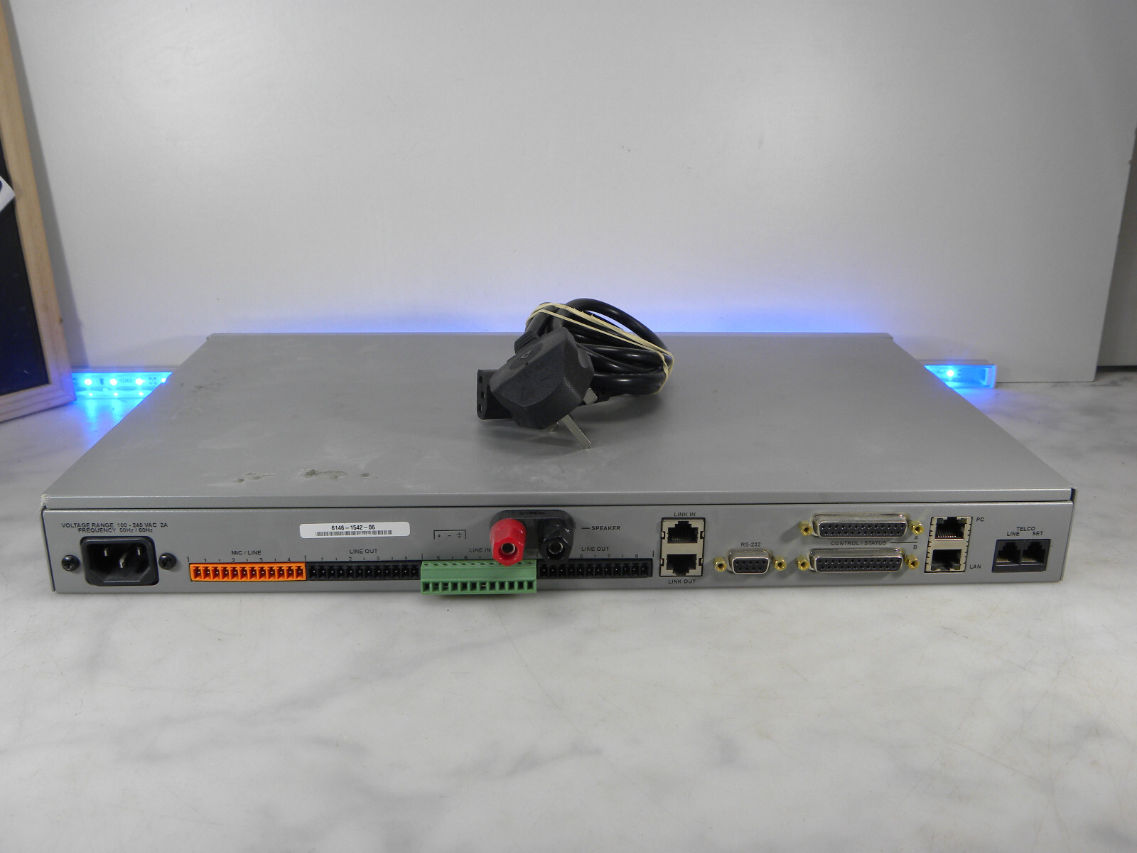 ClearOne Converge Pro 840T Digital Matrix Conference Mixer 910-151-840 ...