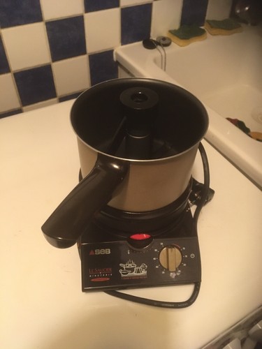 SAUCIER SEB À MINUTERIE AUTOMATIQUE TYPE 8367 , FONCTIONNE PARFAITEMENT ...