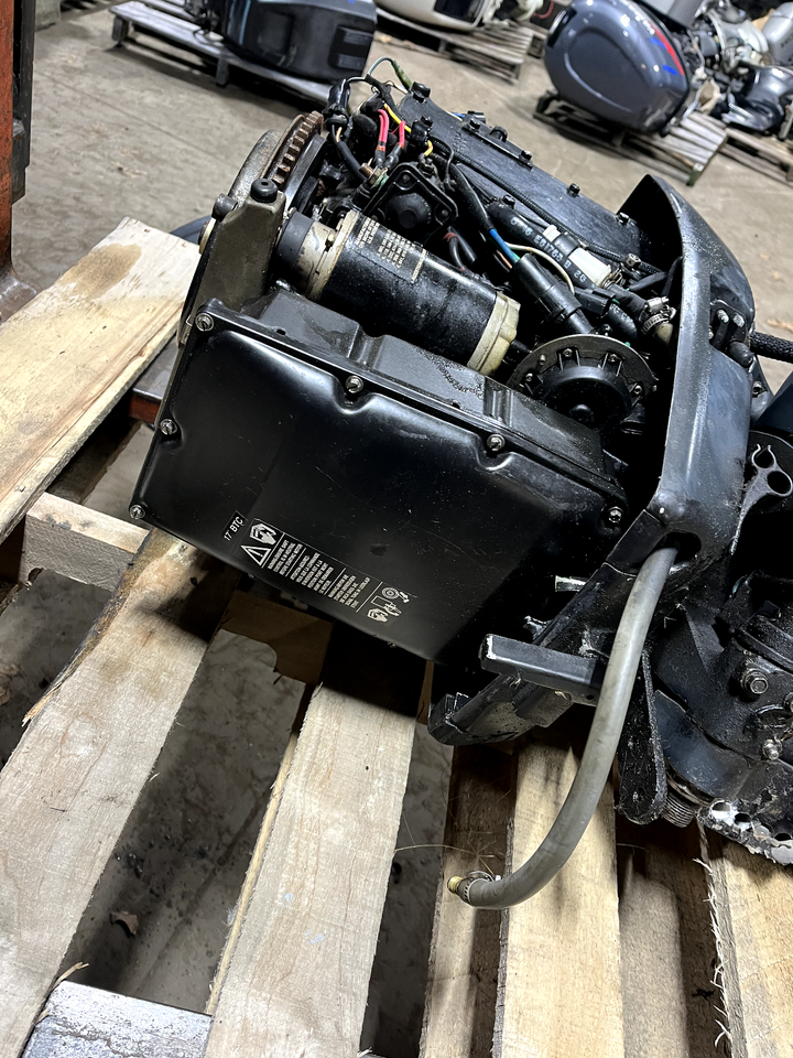2001 Johnson 70 hp Carb 2-Stroke 20" Outboard Boat Motor Evinrude Prop ...
