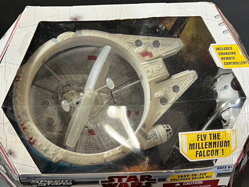Star Wars Speed Star Millennium Falcon Flying RC New in Box | eBay