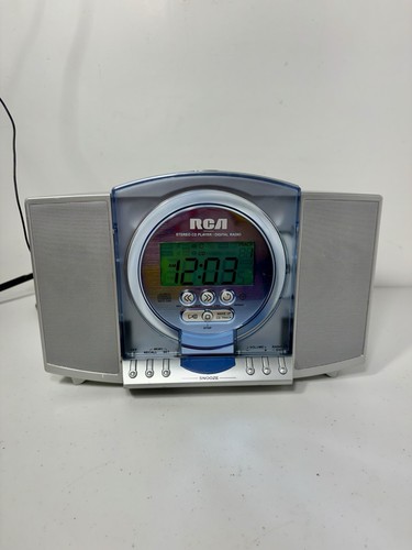 RCA Stereo CD Player w/ Digital AM/FM Tuning Clock Radio RP3755 ...