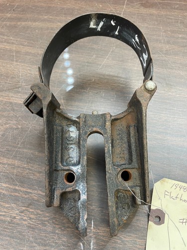 1948 1949 1950-1953 FORD FLATHEAD V8 GENERATOR MOUNT BRACKET NOS 923 | eBay