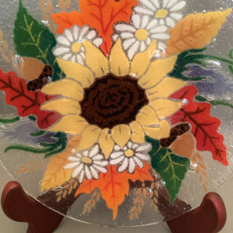 Peggy Karr Glass AUTUMN SUNFLOWER Plate Fall Leaves 8” Signed Acorns ...