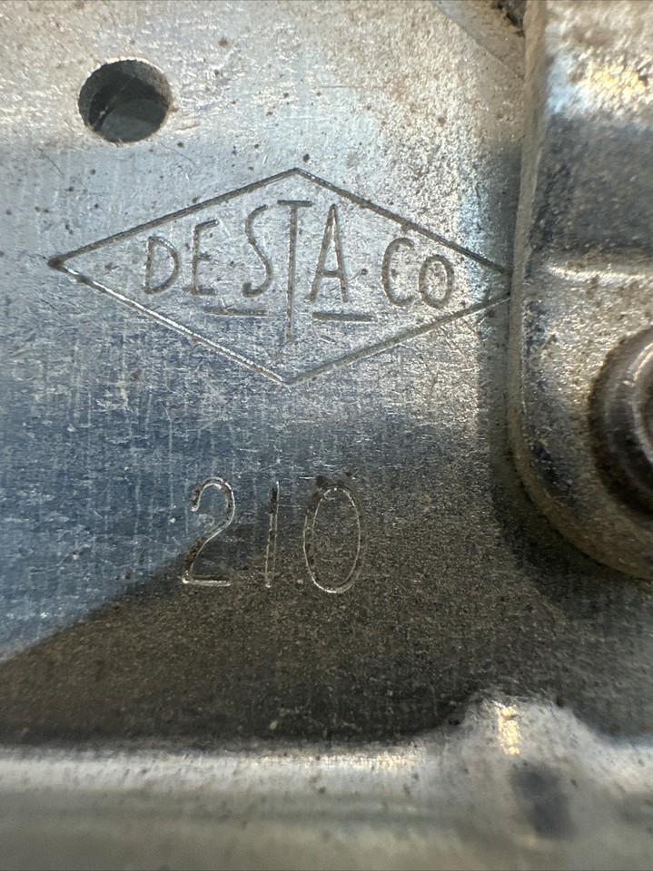 De-Sta-Co 210 U Vertical Manual Handle Hold-Down Clamp. (SW3) | eBay