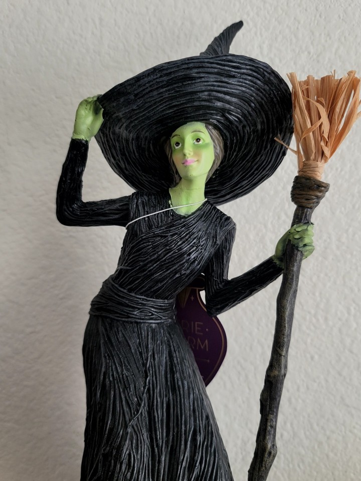 Wicked Witch Statue With Broomstick 16” Halloween Tabletop Decor | eBay