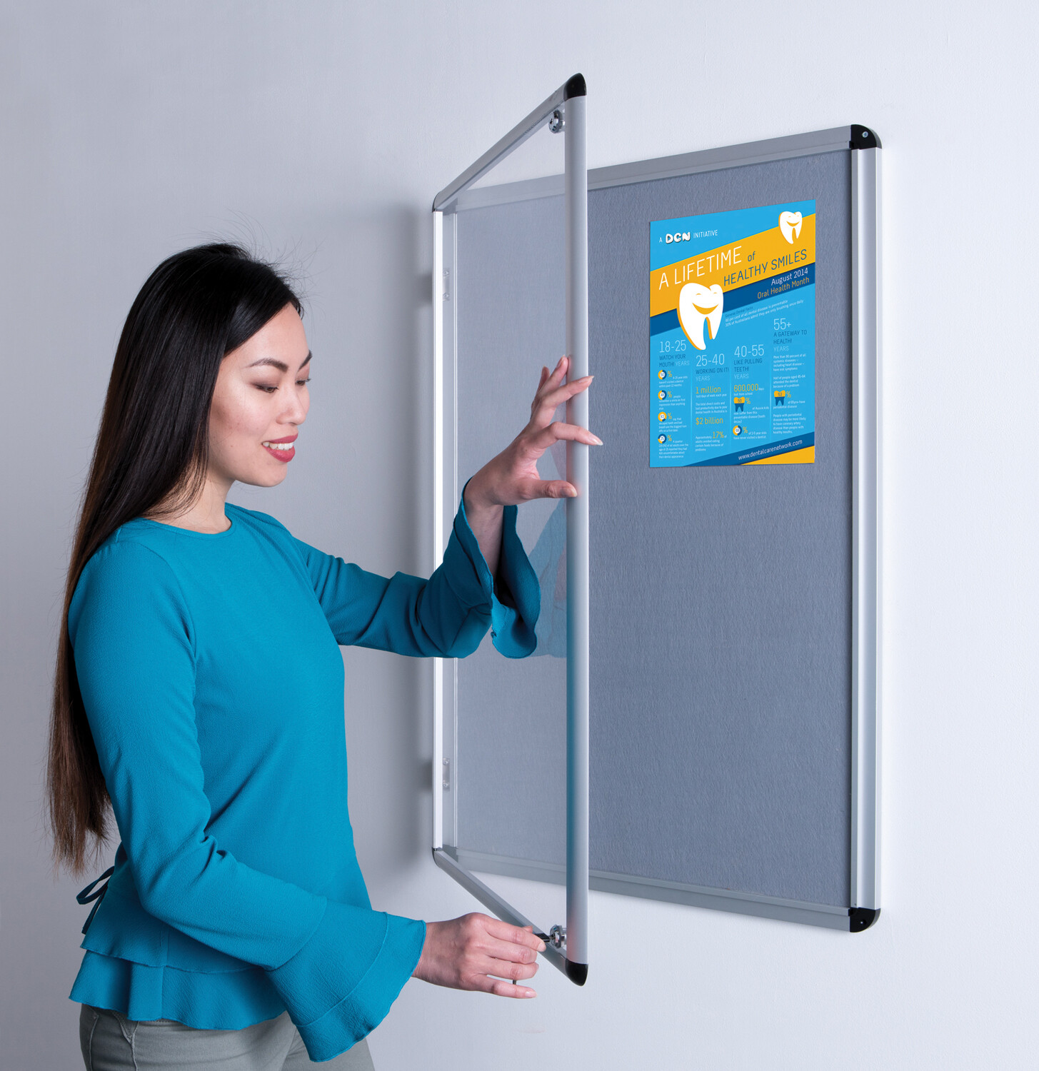 Wonderwall Small Tamperproof Lockable Notice Board 60x45cm | eBay UK