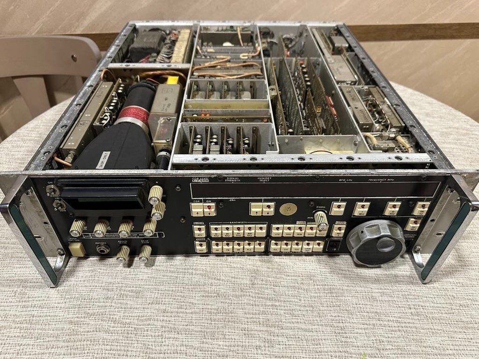 Watkins-Johnson WJ-8617B-10 — Professional VHF/UHF/SHF Receiver | eBay