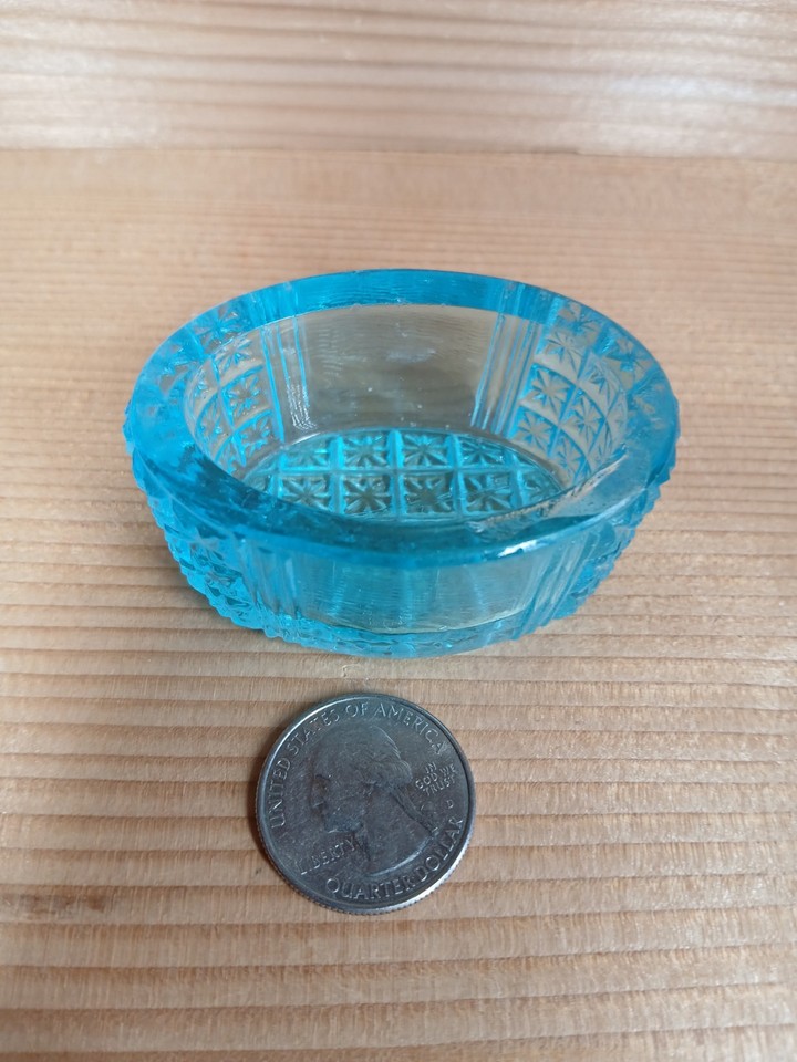 3 Vintage Cut Glass Turquoise Blue Salt Cellar Salt Dip Depression ...