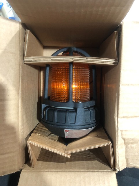 Federal Signal 151XST-120R Strobe Light - Red for sale online | eBay