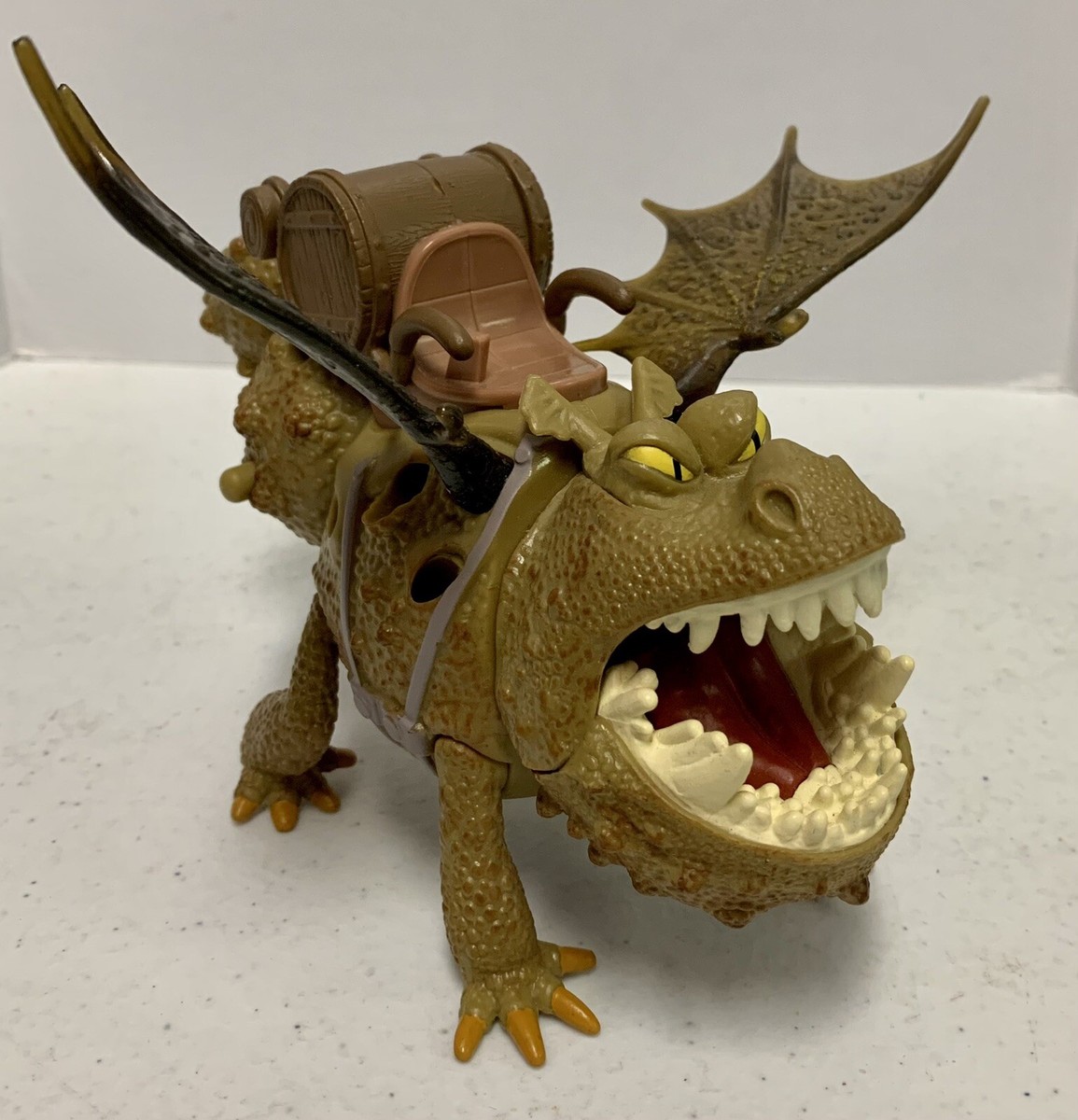 How To Train Your Dragon Meatlug Dragons 3 Bioluminescent Mini Colour