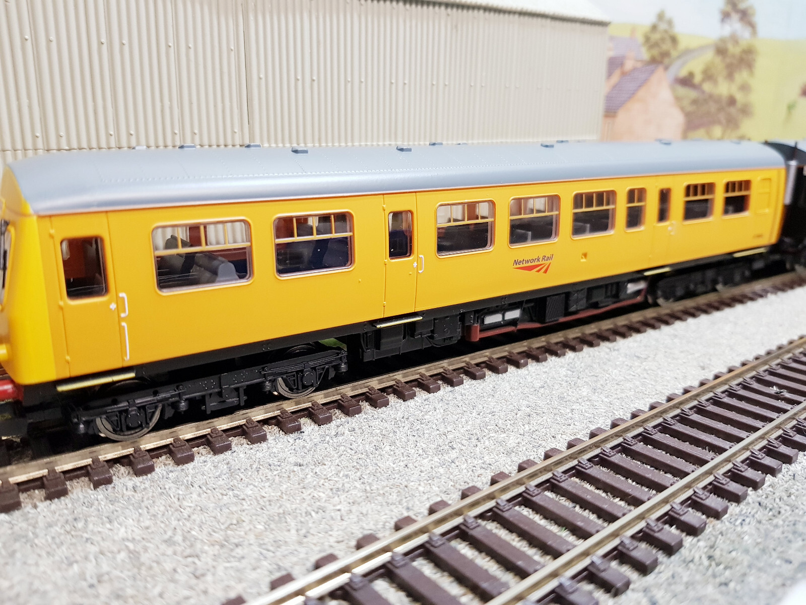 R30195 Hornby Railroad Plus Network Rail Class 960 2-Car DMU "IRIS 2 ...