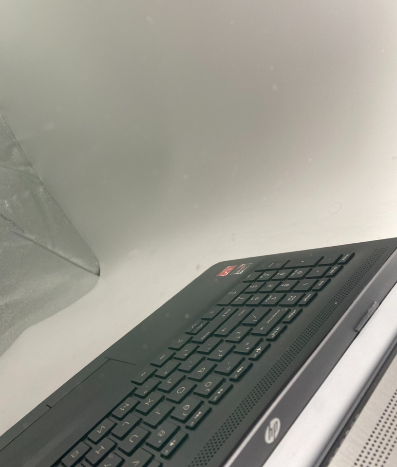 HP 15-DB005LOD Ryzen 3 2200 2.5GHz 250GB SSD 16GB DDR4 Gray Laptop Fair ...