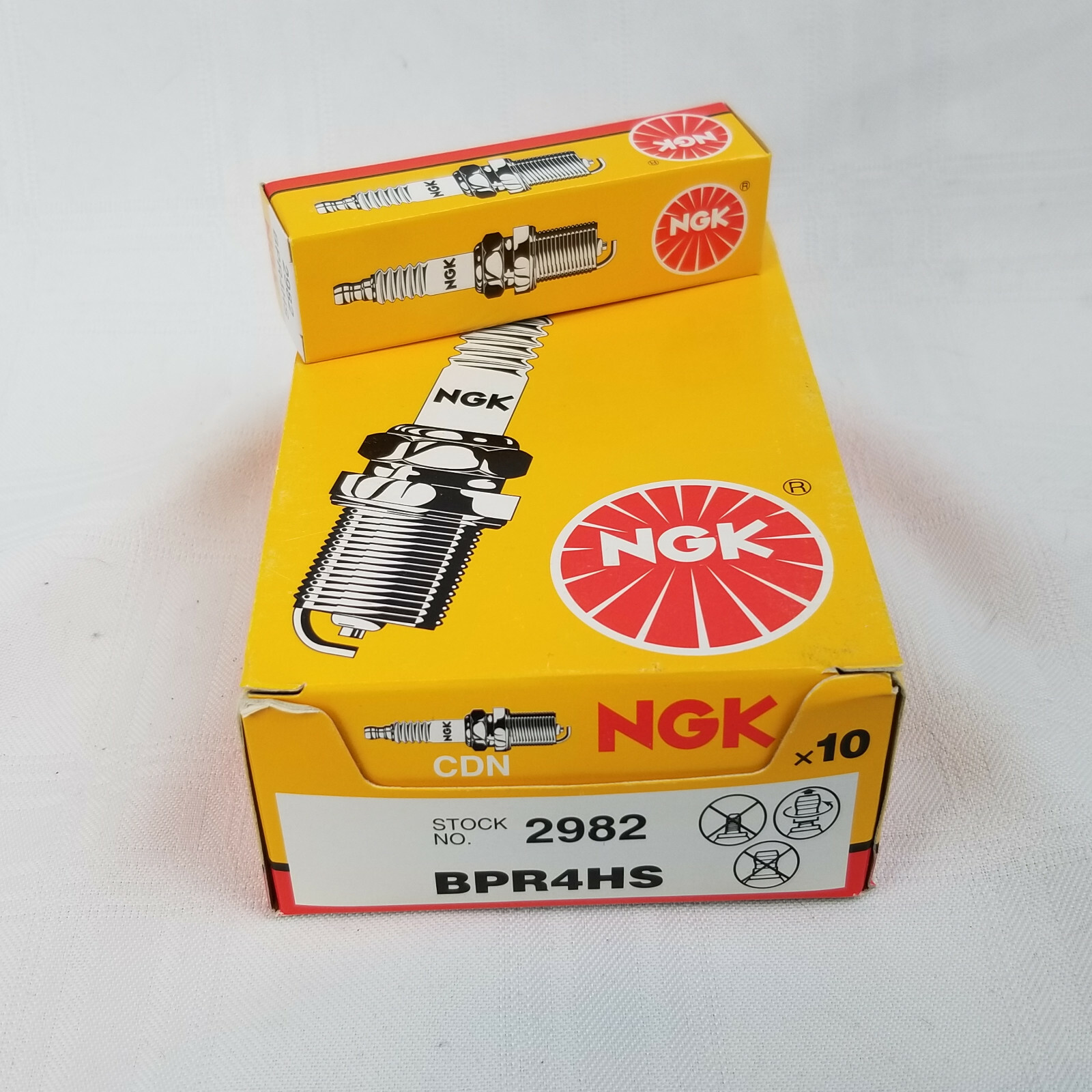 NGK BPR4HS - Alternative spark plugs