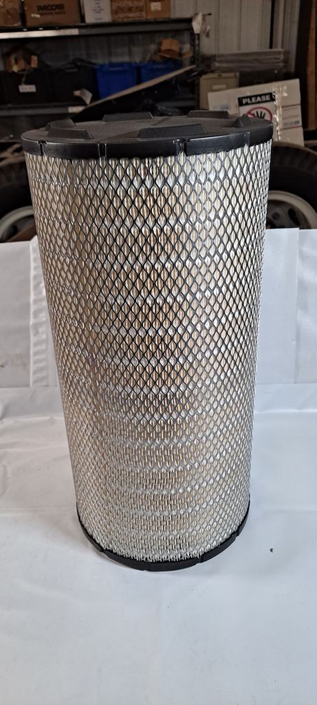 DONALDSON G110233 - Air filter cross reference