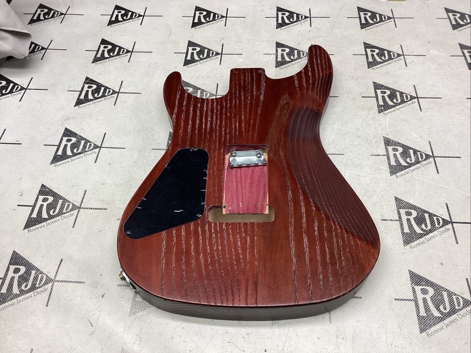 Musikraft Dinky Soloist Style Electric Guitar Body 2 Piece Ash | eBay