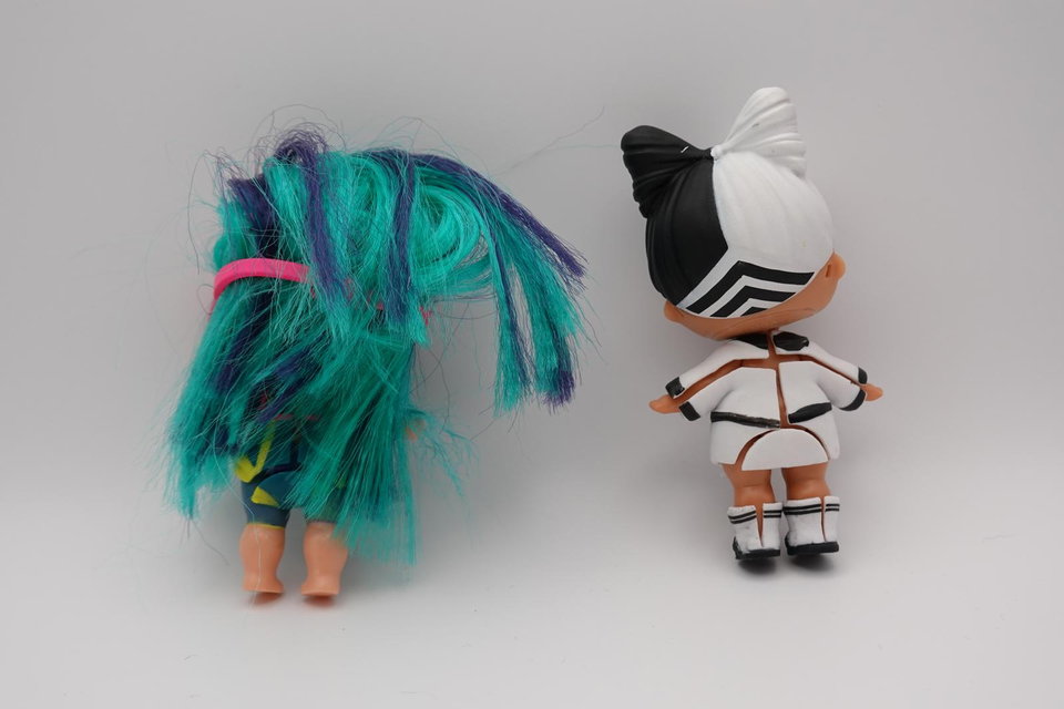 LOL Surprise Series 3 Confetti Pop Snuggle Babe Doll + Scuba Girl w ...