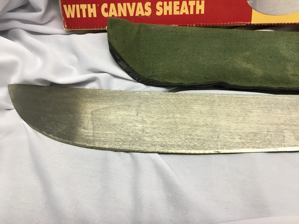 Harbor Freight Tools Co. 18" Machete with Green Canvas Sheath Belt Loop ...
