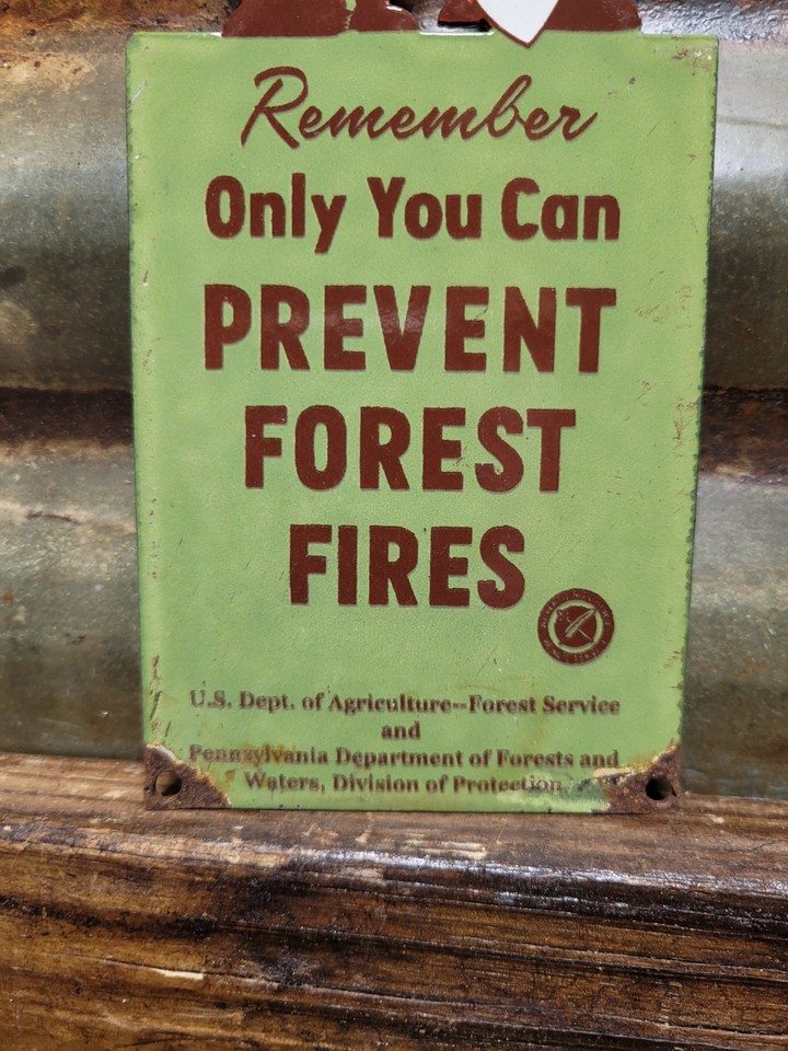 VINTAGE SMOKEY BEAR PORCELAIN SIGN OLD US FOREST SERVICE PREVENT FOREST ...