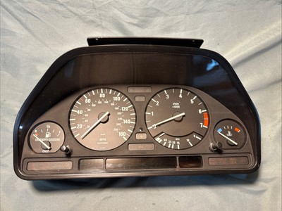 BMW E34 / E32 Instrument Cluster - 1 388 626 9 / 62 11-1 388 757 / 110 ...