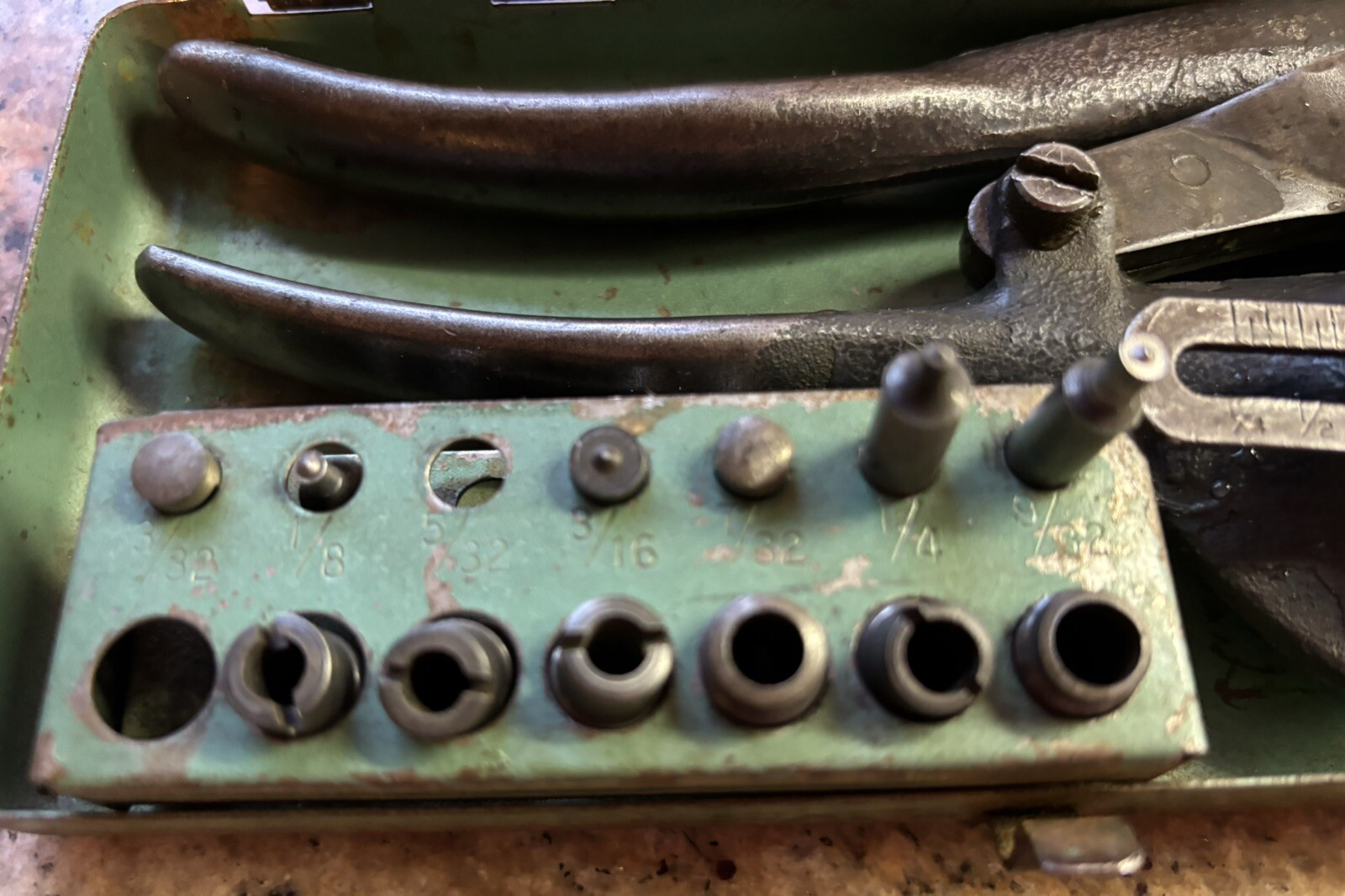 Whitney No. 5 -2 Portable Hand Punch Kit Machinist Metal Dies Case ...