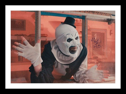 DAVID HOWARD THORNTON - TERRIFIER 2 AUTOGRAPHED SIGNED & FRAMED PHOTO ...