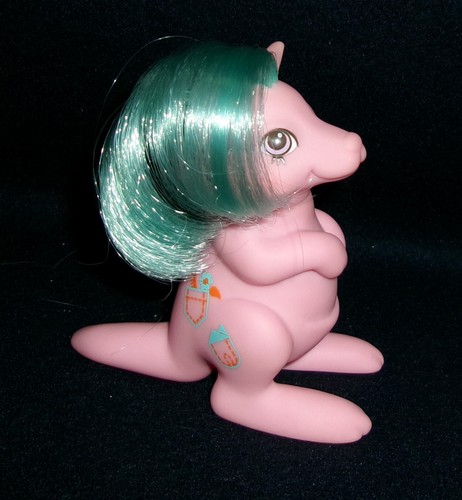 My Little Pony Vintage Baby Pony and Pretty Pal Hoppy the Kangaroo NEAR ...
