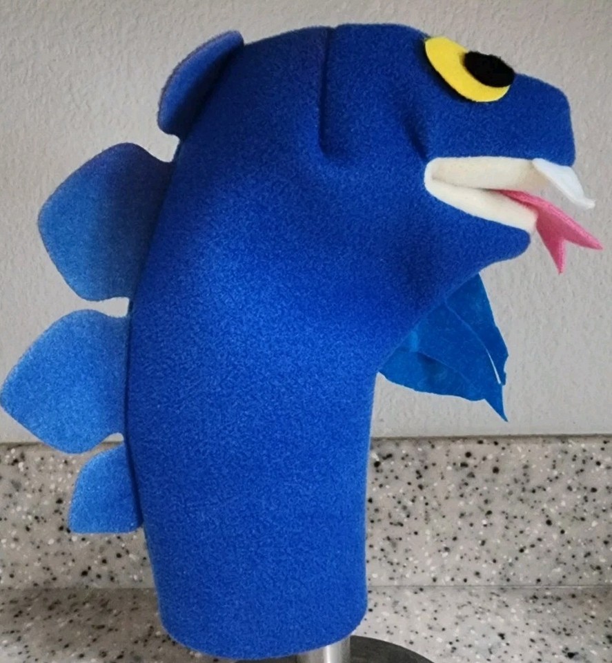 Baby Einstein Inspired Blue Iguana/Bearded Dragon Puppet. Fun. Cute ...