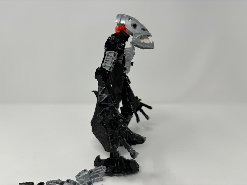 Vezon Only W/ Cape Lego Bionicle 8764 Plus Some Extra Parts ...