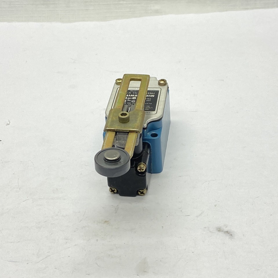 NEW Micro Switch 10A-120,240,480 VAC Compact Rotary Actuated Limit ...