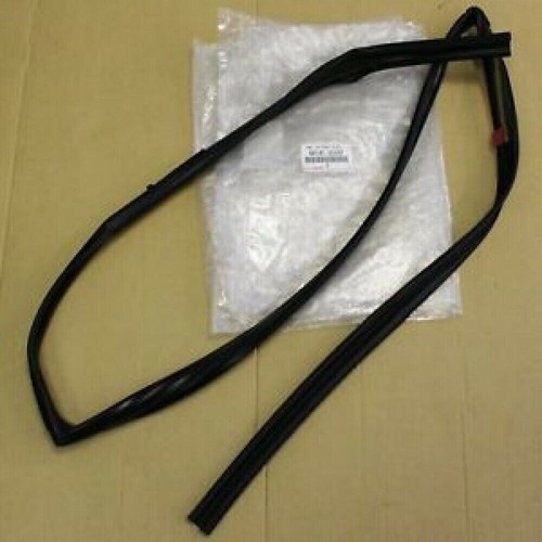 2007-2014 Toyota FJ Cruiser GSJ1# Front Door Glass Run RH | 6814135101 ...