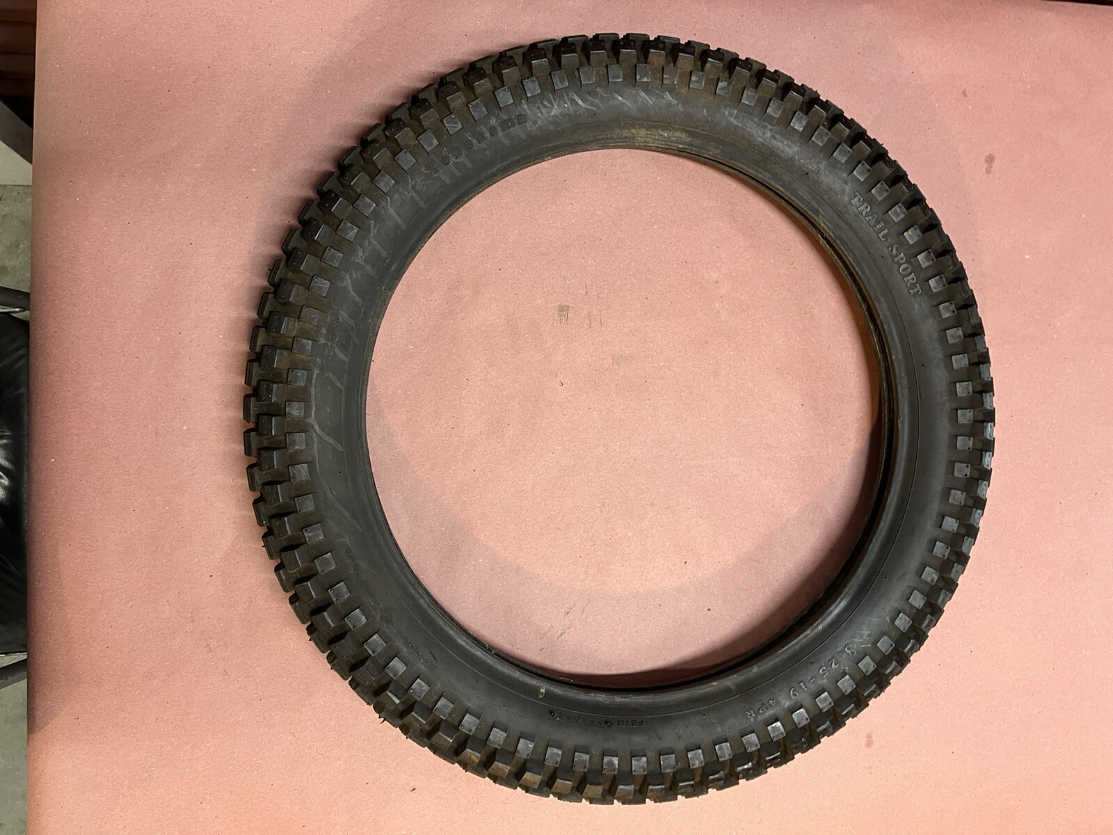 YOKOHAMA NOS 325 X 19” TRAIL SPORT MOTORCYCLE TIRE YAMAHA ENDURO DT1 ...