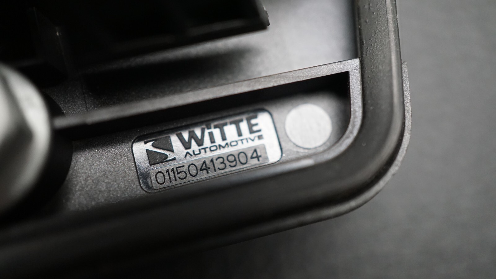 GENUINE 2018 MERCEDES BENZ E-CLASS W213 S213 TAILGATE RELEASE HANDLE ...