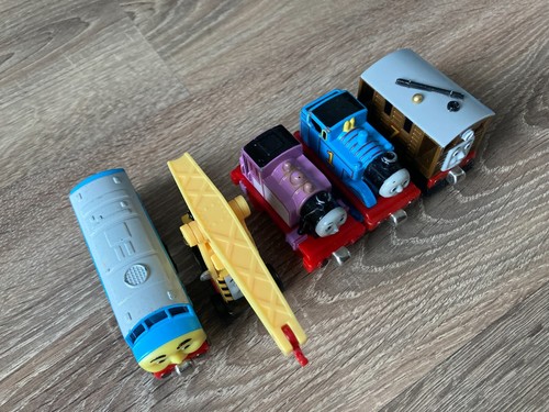 Take N Play 5 Train Bundle From Thomas Tank Engine Toby And D199 Toy ...
