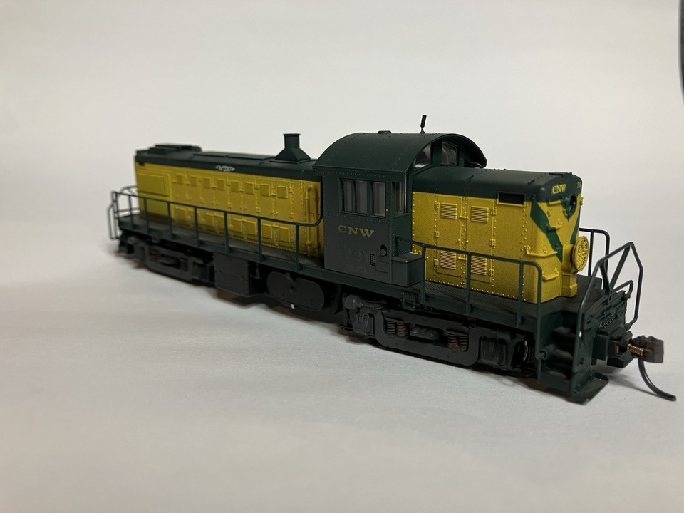 Ho Scale Atlas Kato CNW Alco RS-1 Diesel Switcher Model Locomotive ...