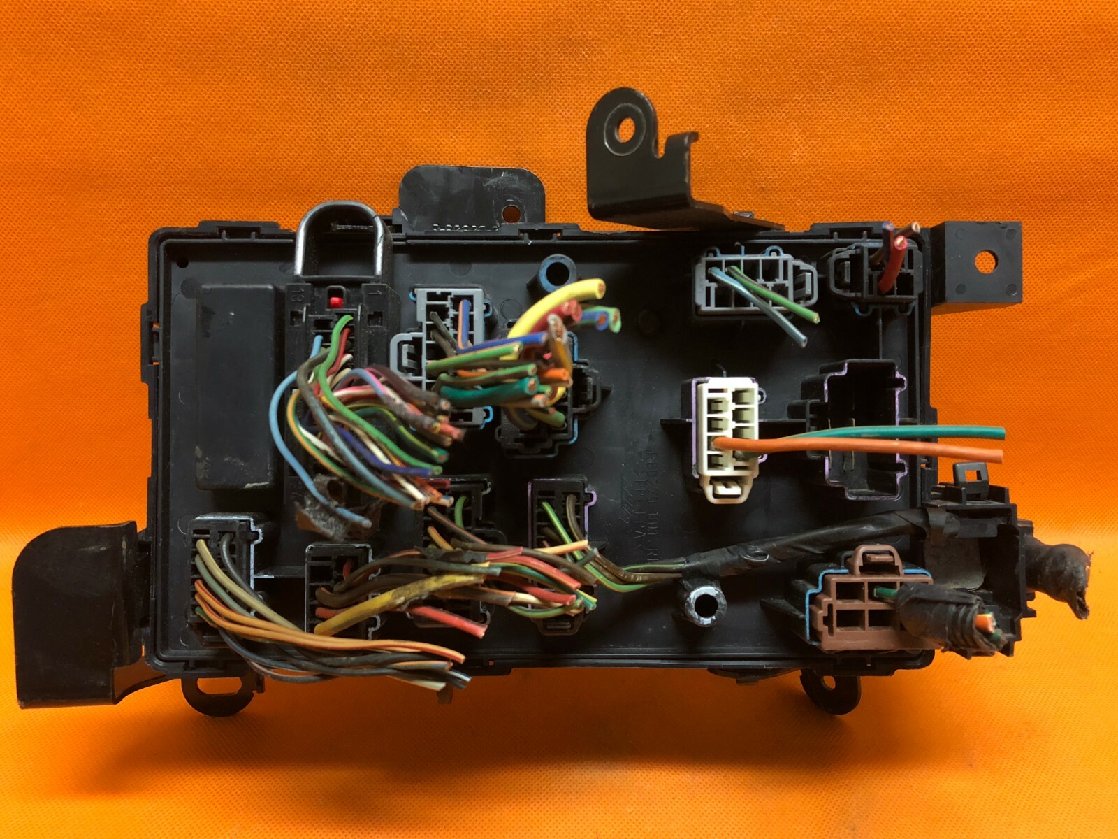 02 FORD EXCURSION INTERIOR FUSE PANEL JUNCTION BOX RELAY MODULE PM2C7T ...