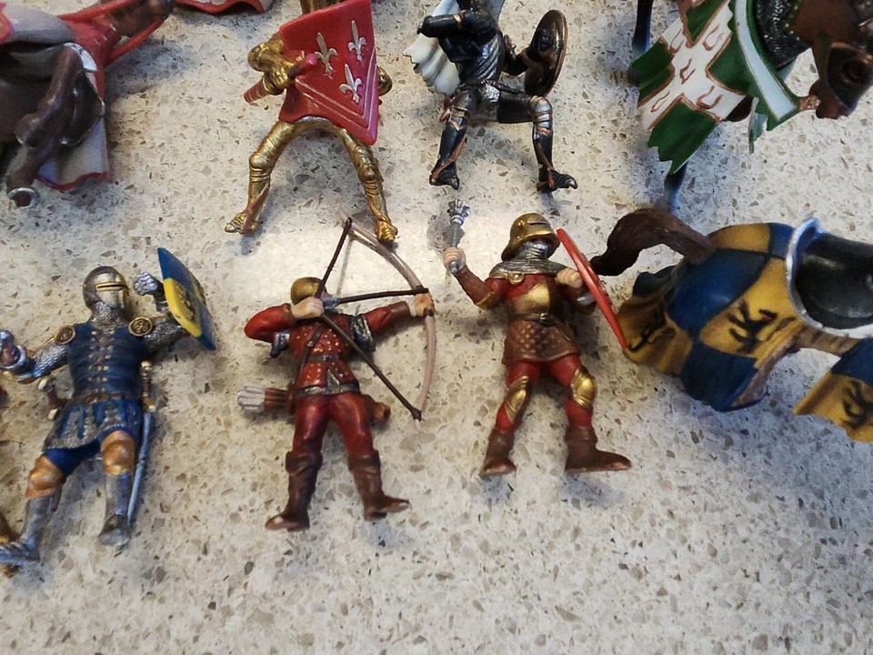 LOT 2003 Schleich RITTER Crusader Knights Horses Germany Medieval ...