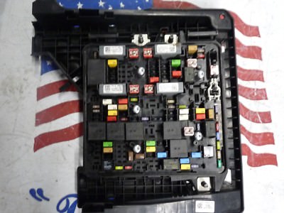 Freightliner Power Disrtibution Module DISTR VPDM CKT BRKR - A06-90283 ...
