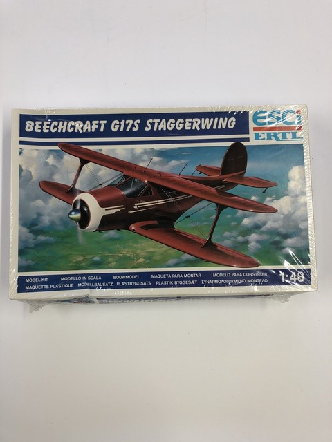 1/48 Scale WWII Beechcraft Staggerwing G17s Model Plane Kit by ESCI ...
