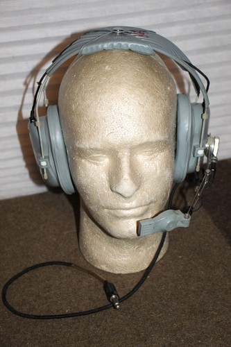 Original Vietnam War Era U.S. Air Force Pilot's Headset w/Mic & Cord ...